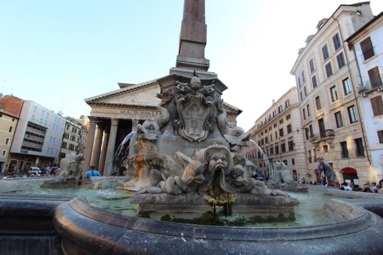 Top 10 des plus belles fontaines (et incontournables) de Rome