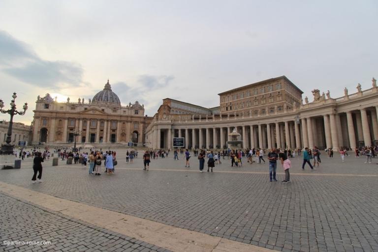 Visiter la Place Saint Pierre à Rome